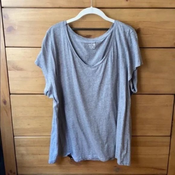 Lord & Taylor | Tops | Lord Taylor Gray Vneck Tshirt 3x | Poshmark